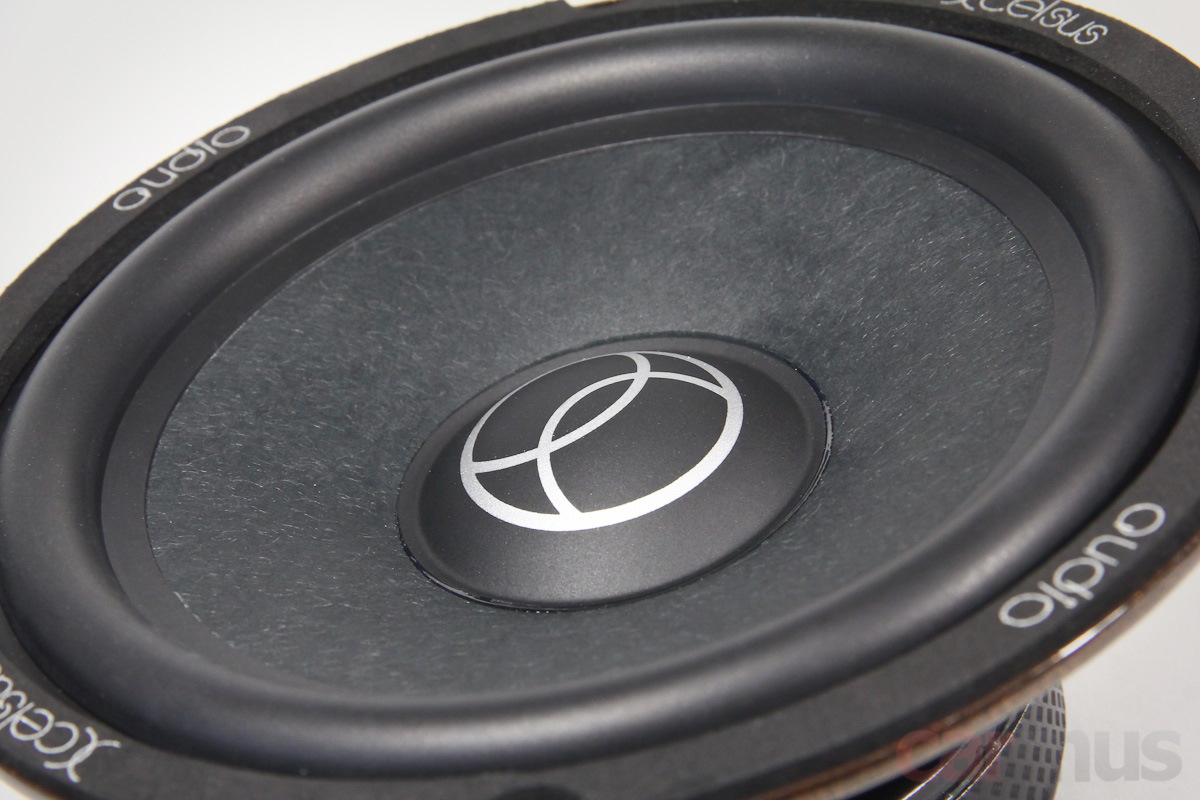 Знакомый звуковой почерк. Тест и сравнение компонентных акустических ...