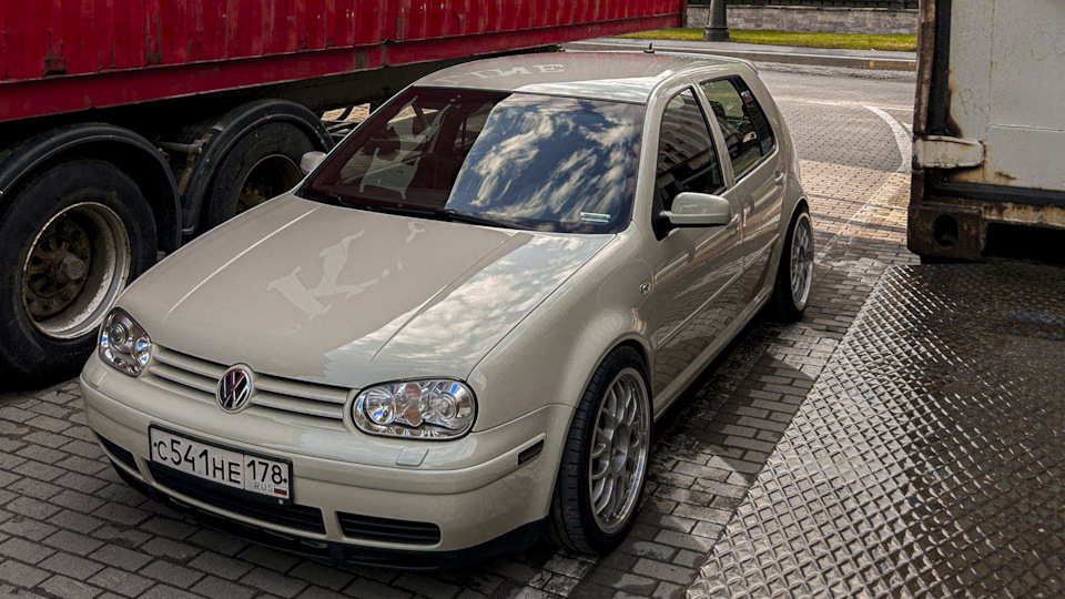 Volkswagen Golf Mk4 1.8 бензиновый 1999 | MKIV на DRIVE2