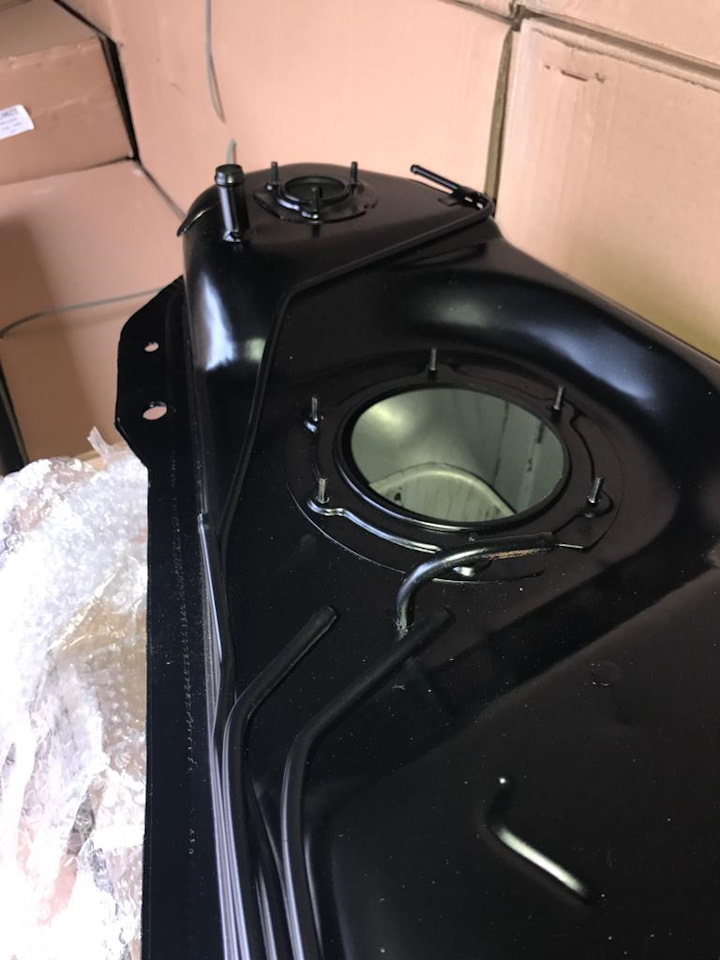 1700A404 БЕНЗОБАК (3.0/3.5/3.8 НЕ GDI) PAJERO III/PAJERO IV Mitsubishi ...