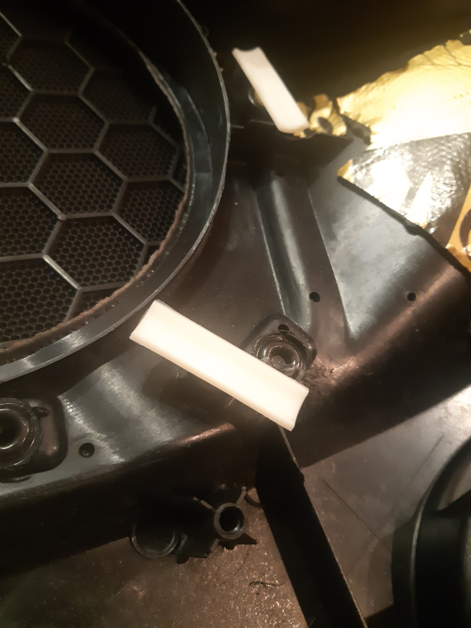 61138375732 Держатель провода BMW | Запчасти на DRIVE2