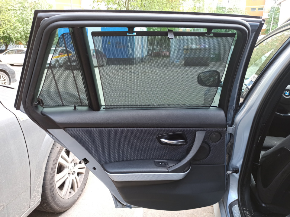 Солнцезащитные шторки (S417A) — BMW 3 series Touring (E91), 2 л, 2009 ...