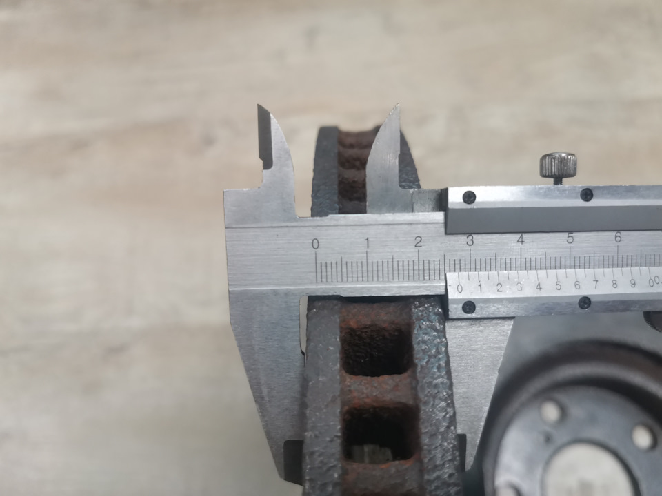 4351242050 Диск тормозной TOYOTA CAMRY (V40) передний TOYOTA LEXUS ...