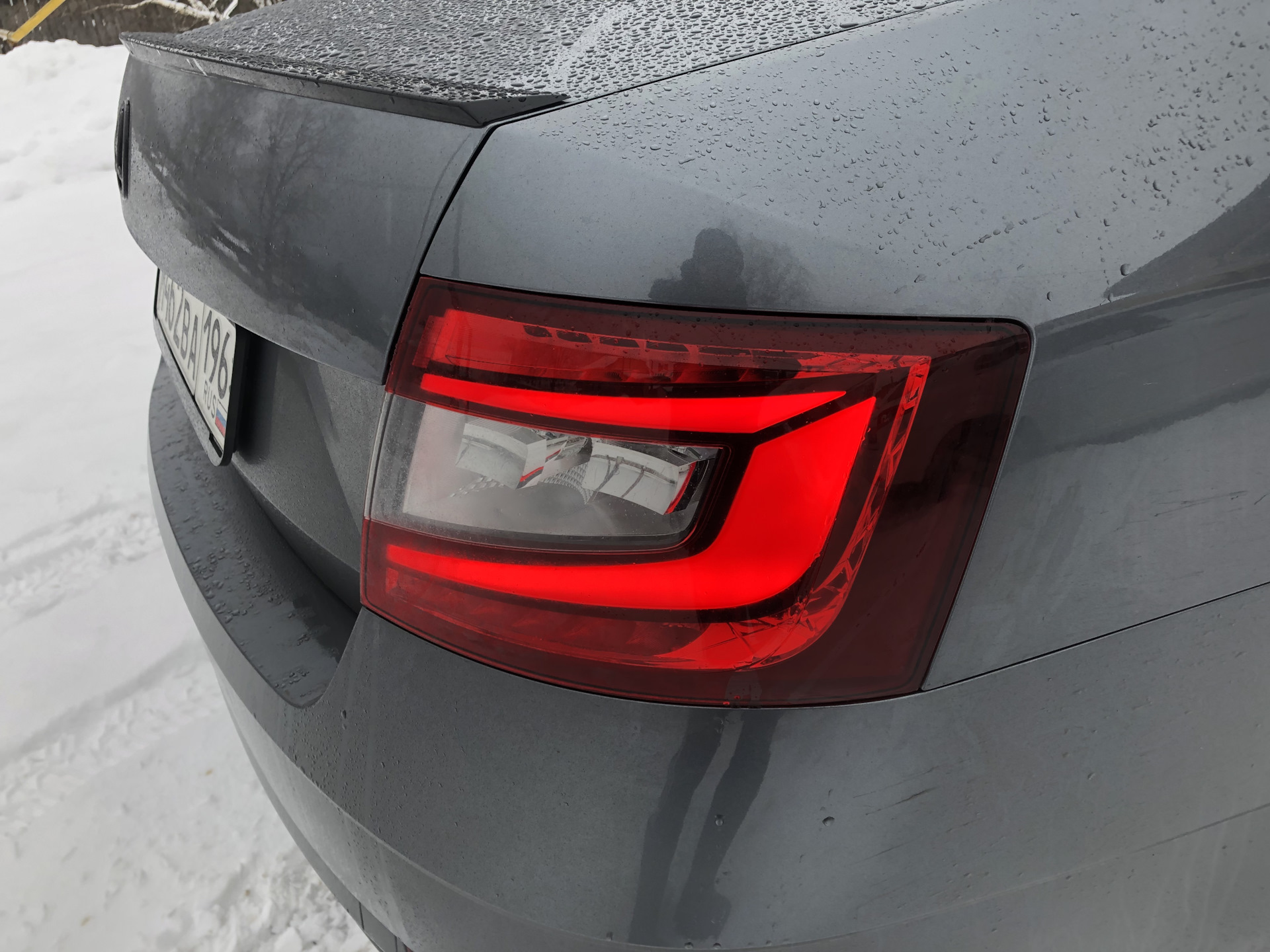 #43 Фонари High LED на месте — Skoda Octavia A7 Mk3, 1,4 л, 2019 года ...