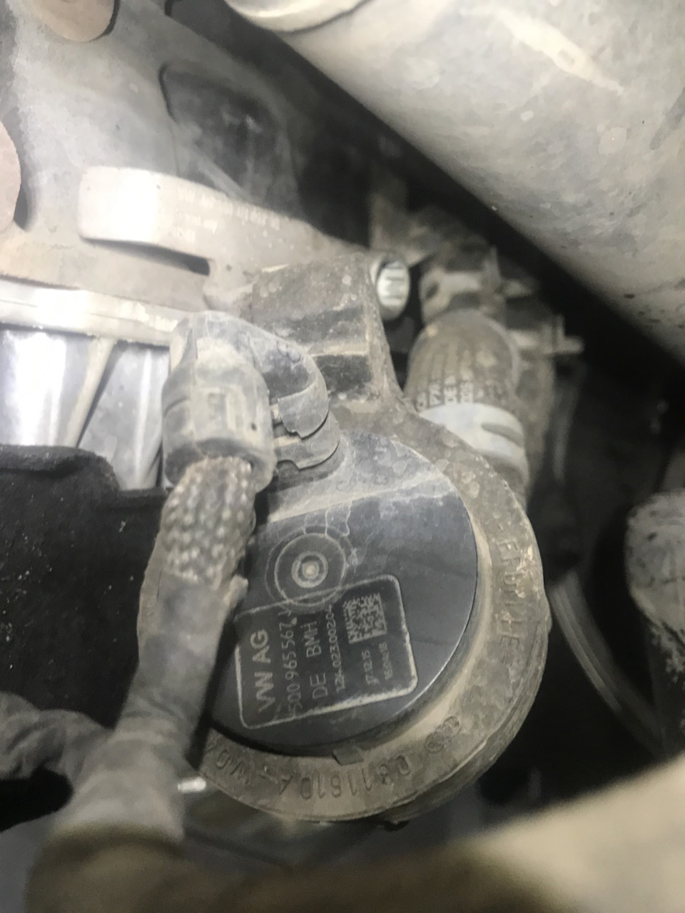 5Q0965567 Насос системы охлаждения VAG | Запчасти на DRIVE2