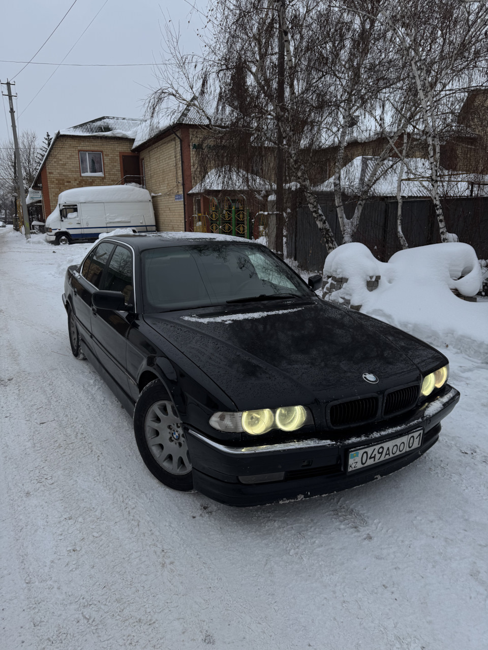 Help! Дальний в пол накала или ДХО — BMW 7 series (E38), 3 л, 1995 года | своими руками | DRIVE2