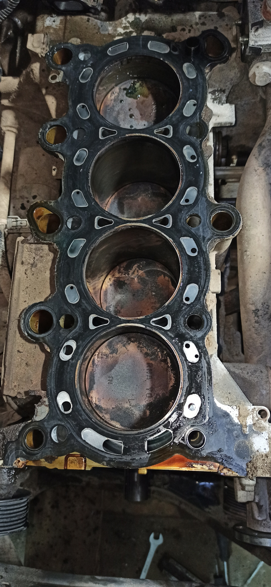 R20a2 Капитал-шоу Часть 3 — Honda CR-V (RE), 2 л, 2008 года | визит на ...