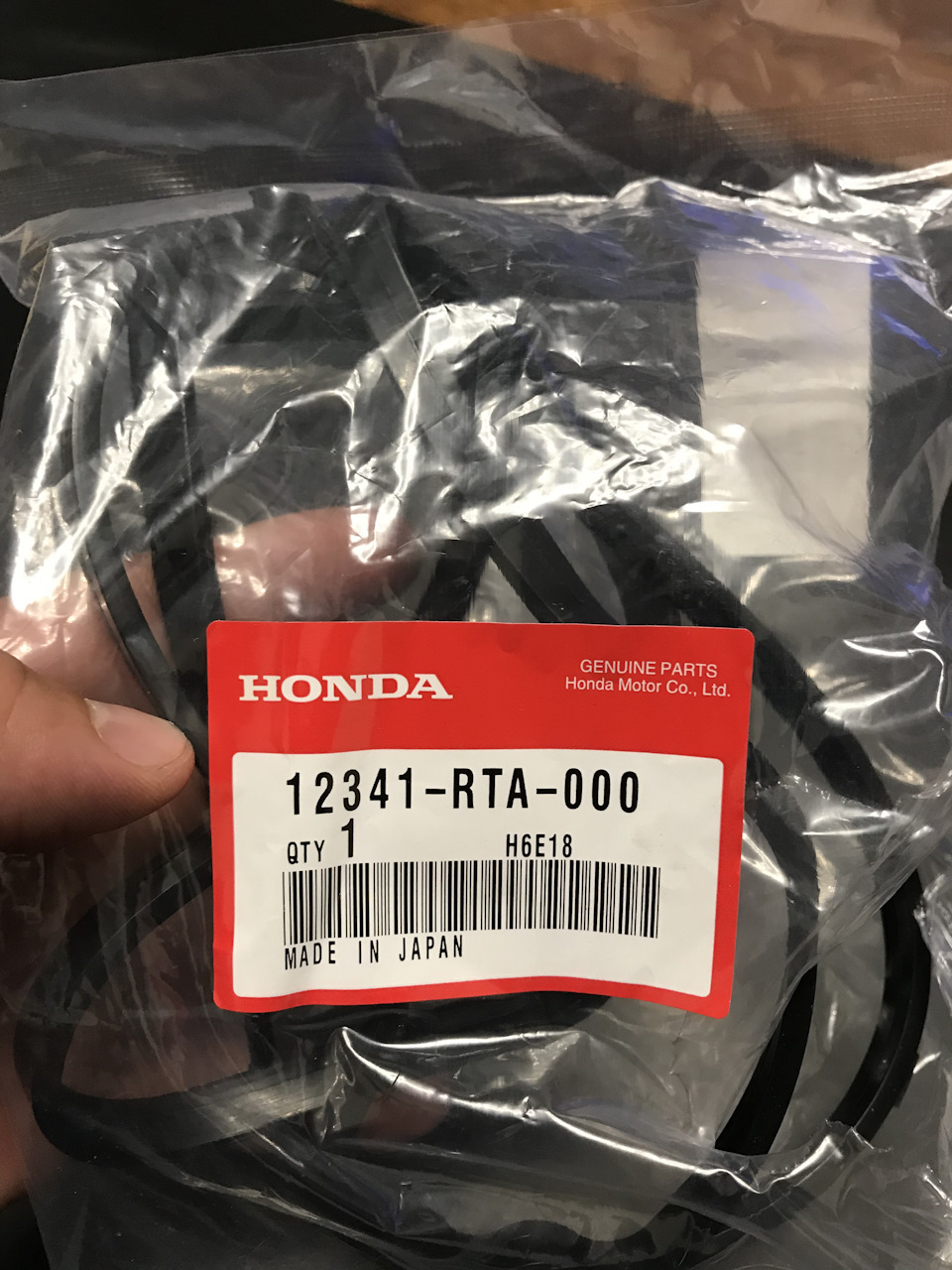 Повангуем? Прокладка клапанной крышки 12341-RTA-000 часть 2 — Honda ...