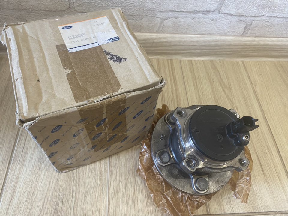 1506577 Ступица в сборе Ford | Запчасти на DRIVE2