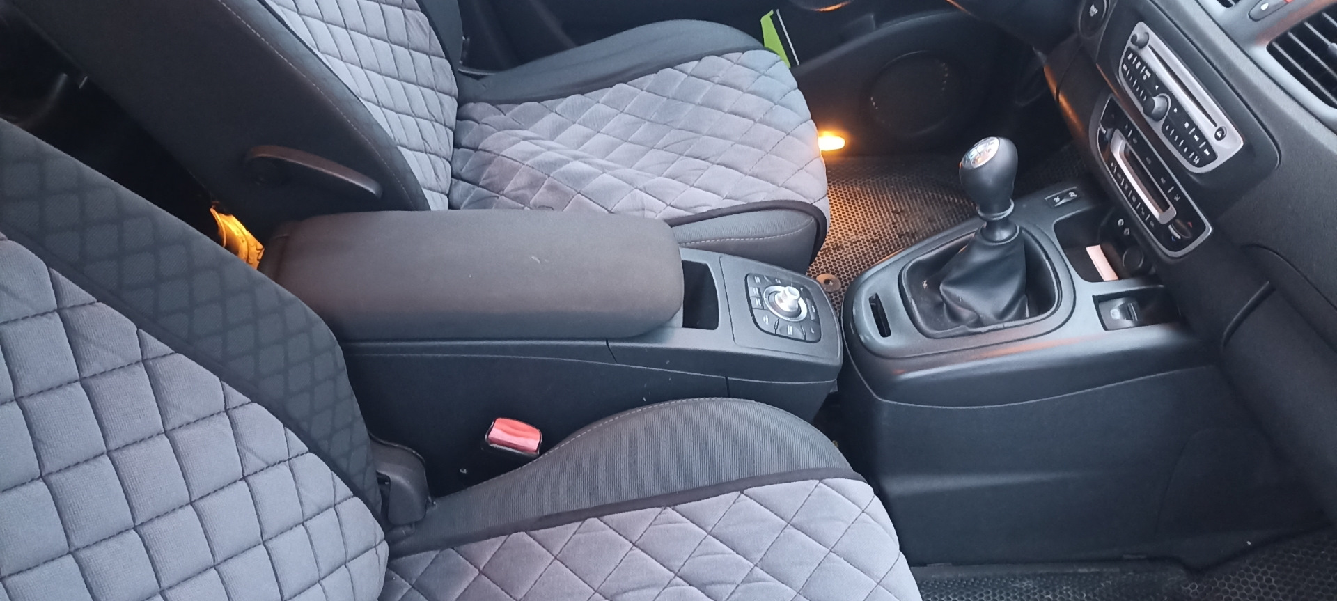 Запись пятая — Renault Scenic III, 1,5 л, 2009 года | аксессуары | DRIVE2