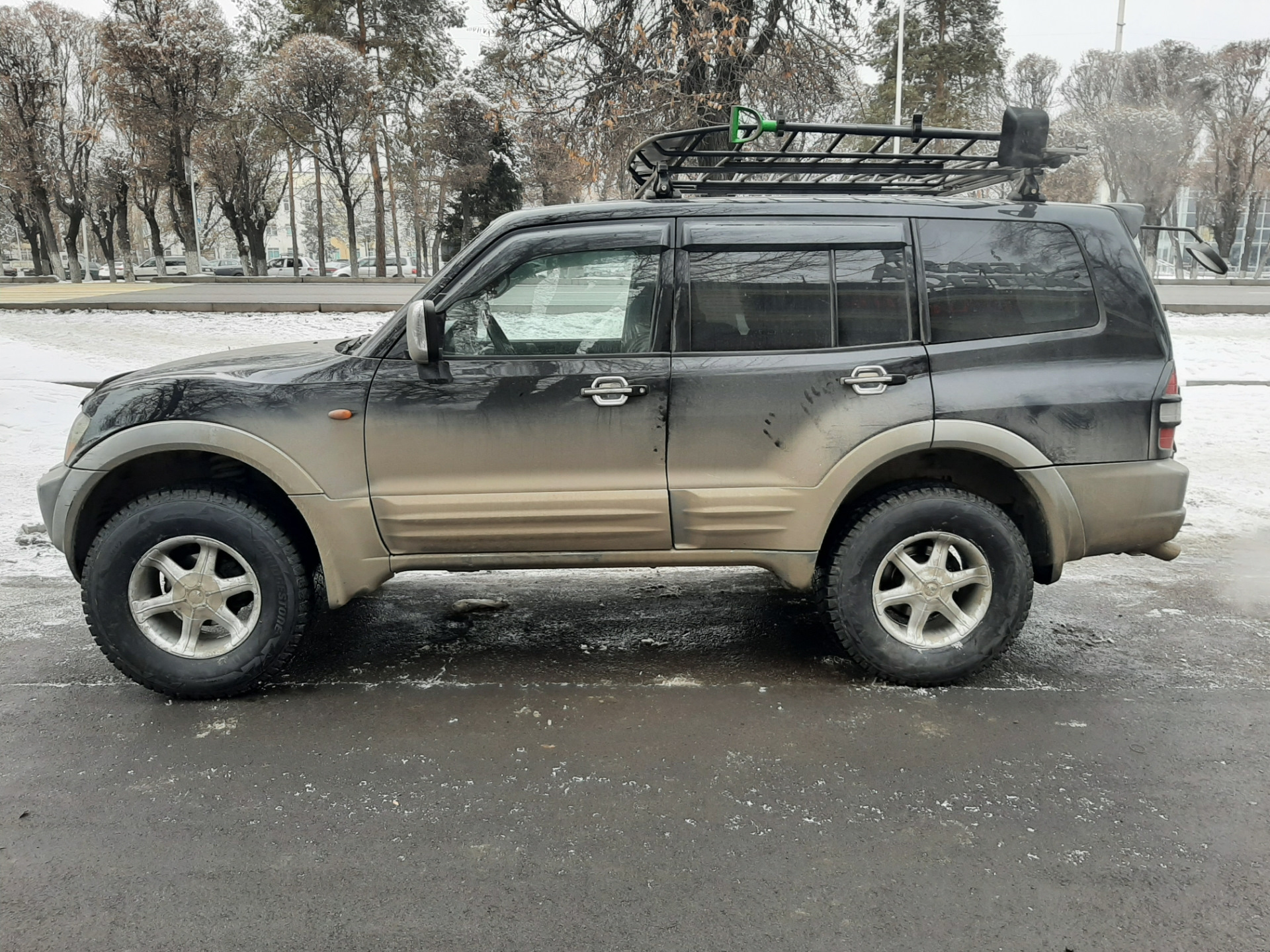 Лифт плюс 33 резина — Mitsubishi Pajero (3G), 3,5 л, 2000 года | тюнинг ...