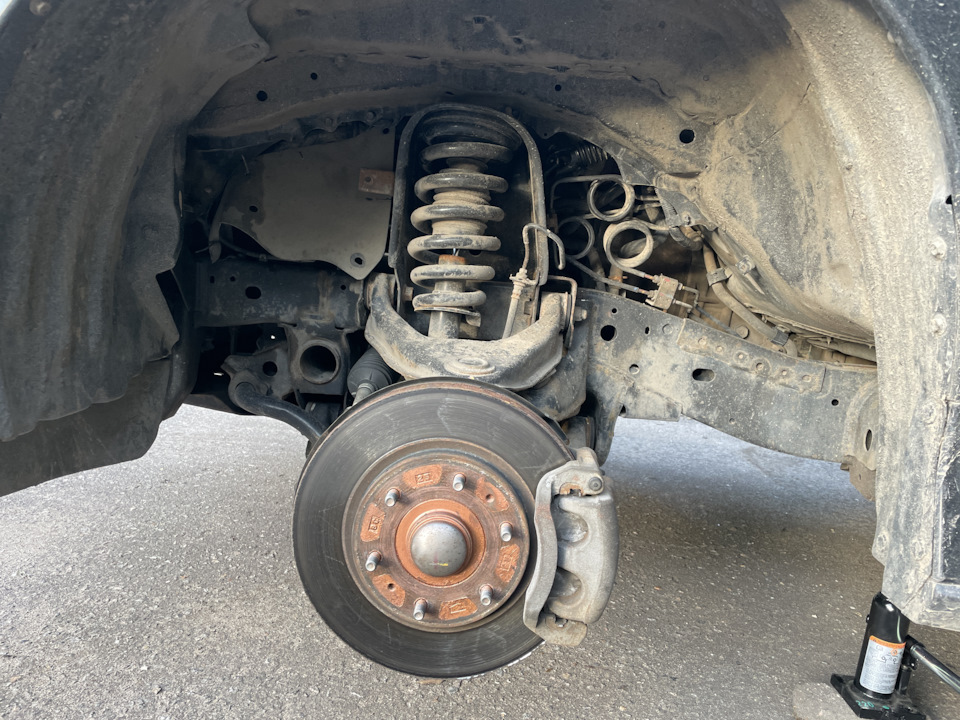 Боковые пыльники двигателя Pajero Sport 3 — Mitsubishi Pajero Sport (3G ...