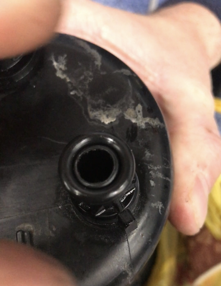 Замена бачка и поиск уплотнительных колец на патрубок трубопровода ГУР ...