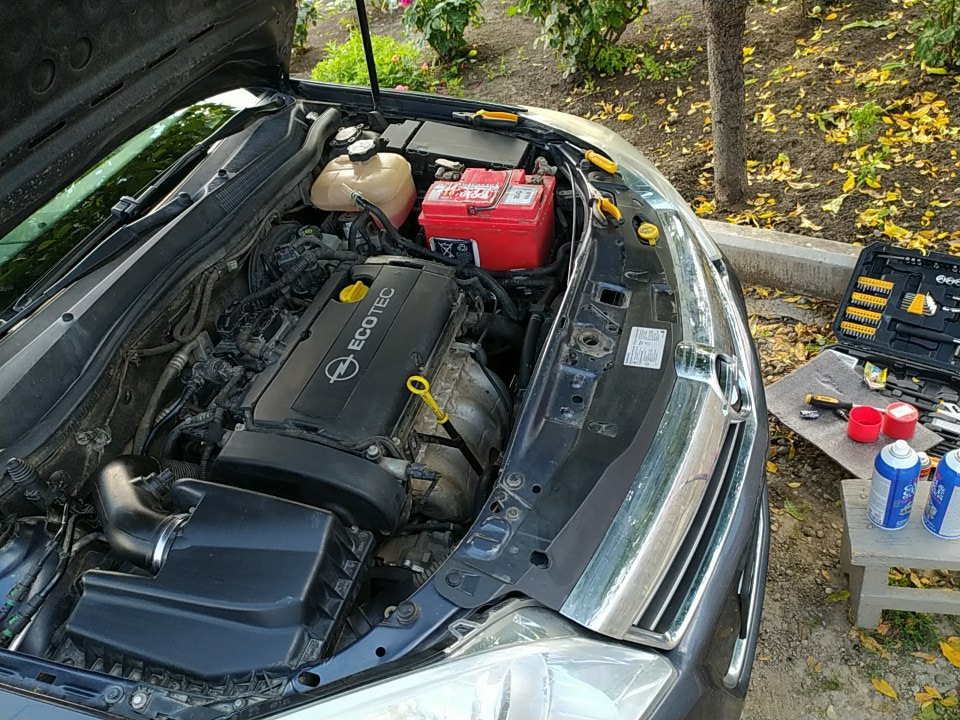 #9 чистка дроссельной заслонки — Opel Astra H, 1,6 л, 2008 года ...