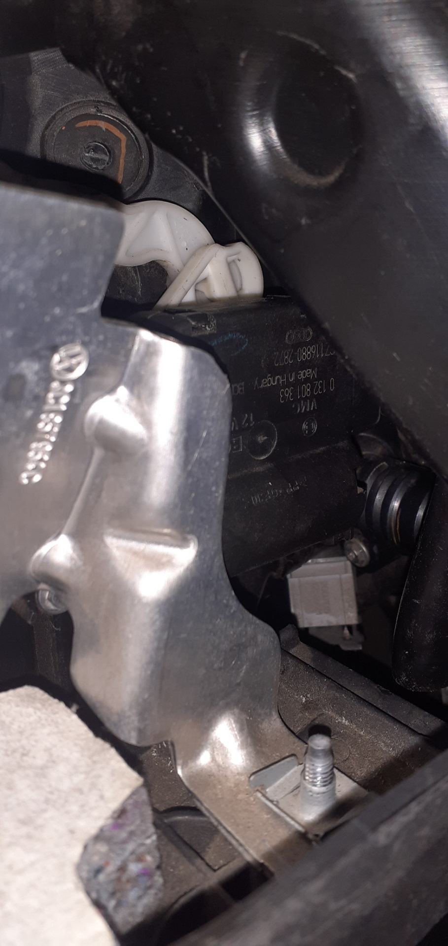 0132801363 Моторчик заслонки отопителя VAG | Запчасти на DRIVE2