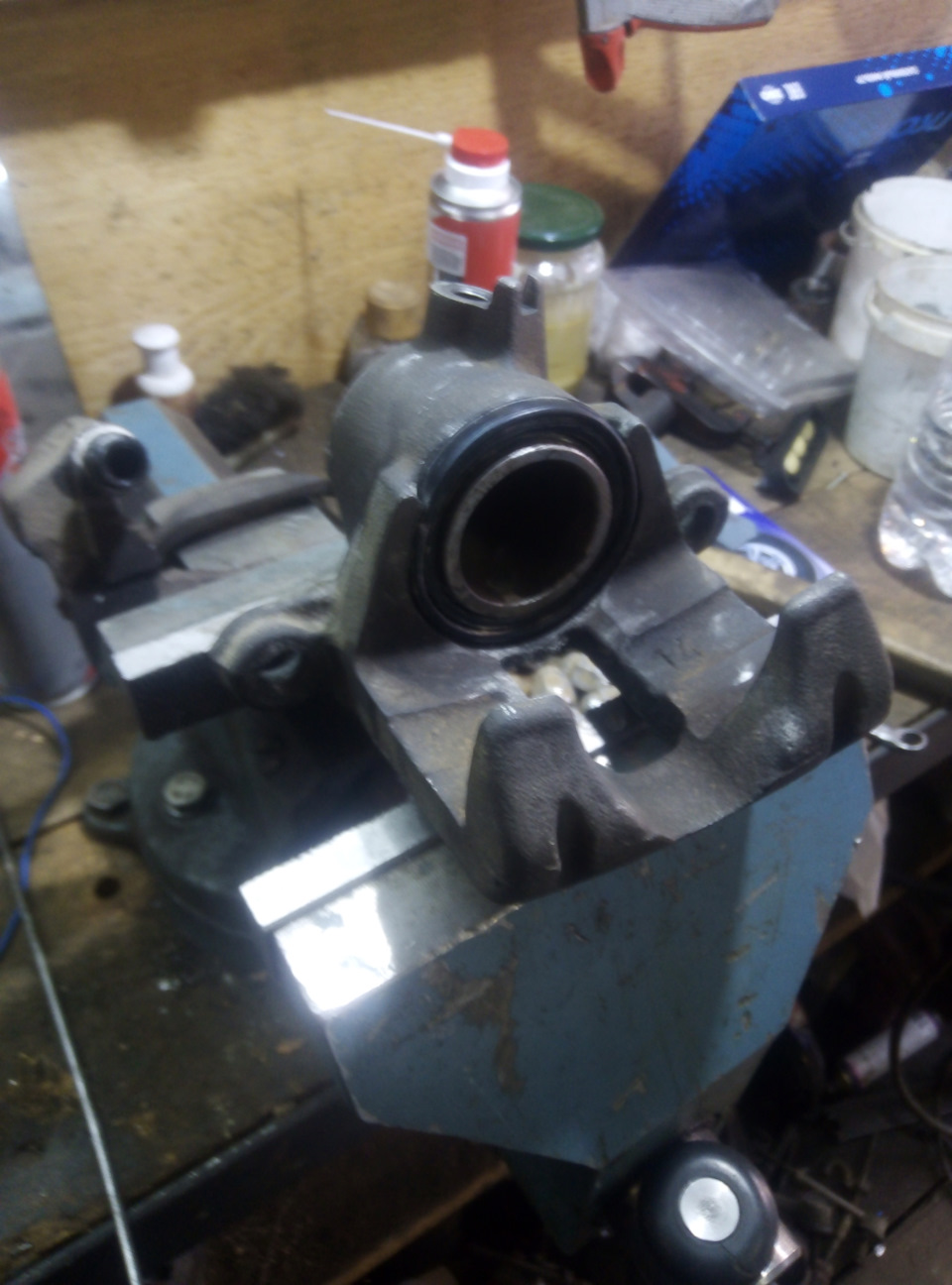 Обслуживание тормозной системы — Toyota Land Cruiser Prado 120-series ...