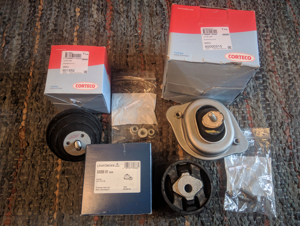 №16 26.12.2018 Замена опор мотора\раздатки, пыльника рулевой, тормозной ...