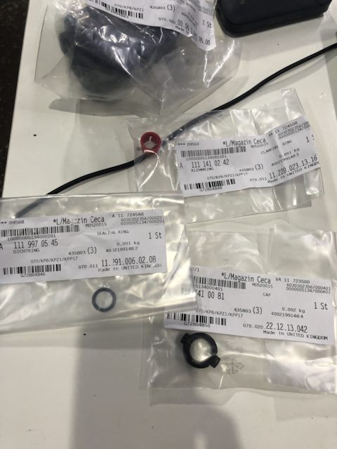 A1111410242 Кольцо фиксирующнее коллектора впускного Mercedes ...