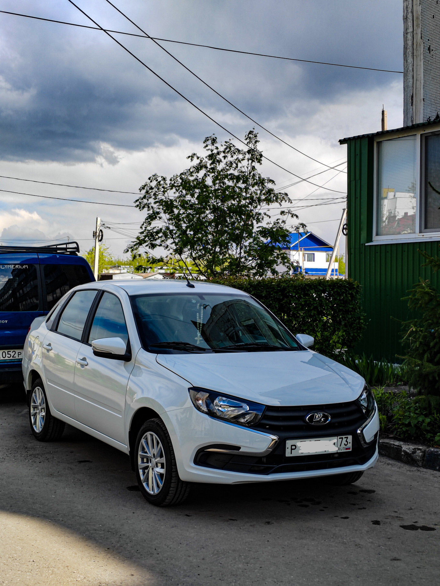 Обшив Руля для Белой 😀 — Lada Granta (2G) FL, 1,6 л, 2024 года | своими руками | DRIVE2