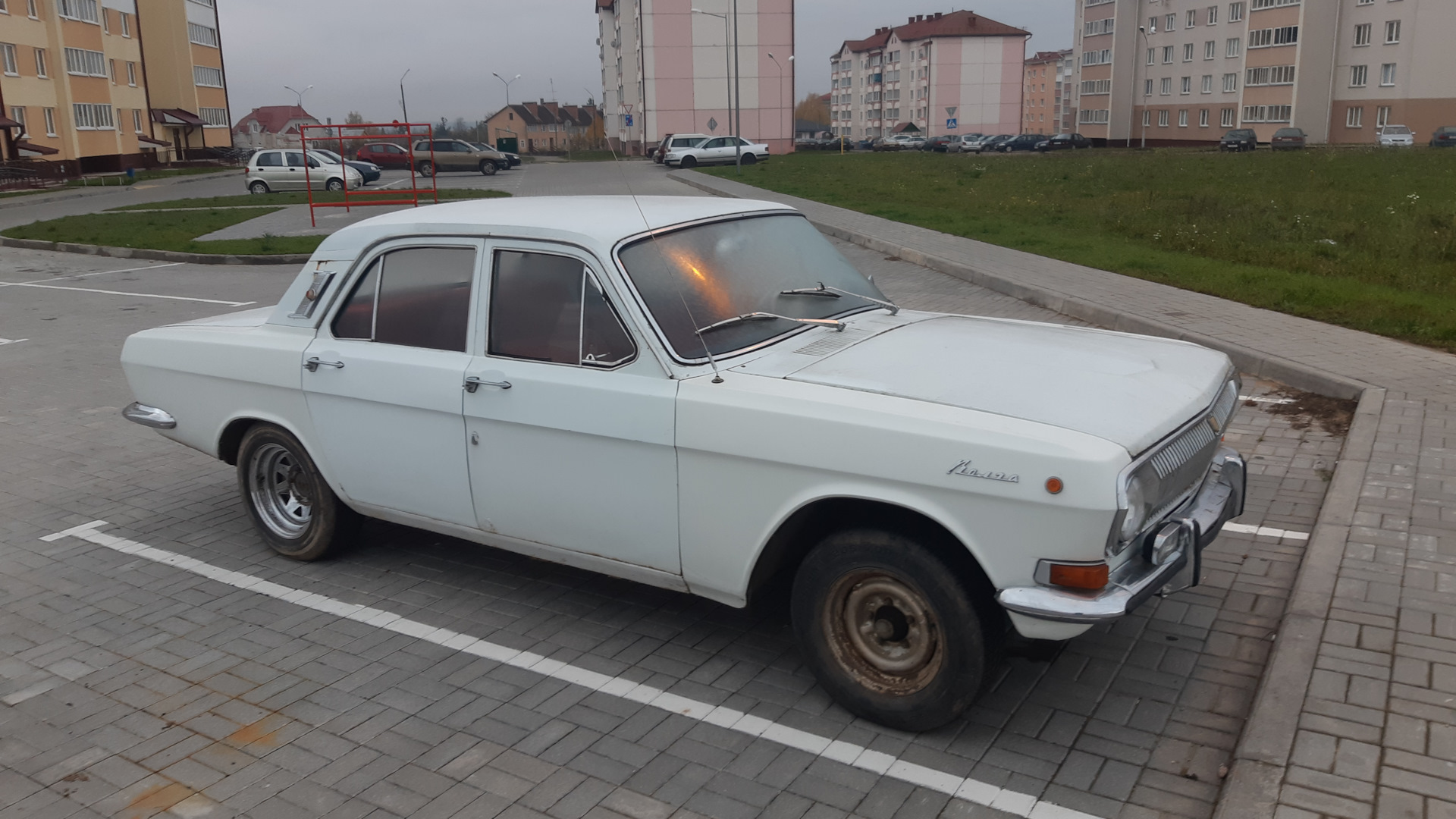 ГАЗ 24 2.4 бензиновый 1982 | Загадка дыры на DRIVE2