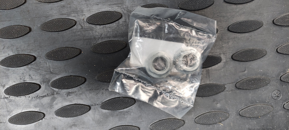 9017812009 Гайка крепления сайлентблока TOYOTA LEXUS | Запчасти на DRIVE2