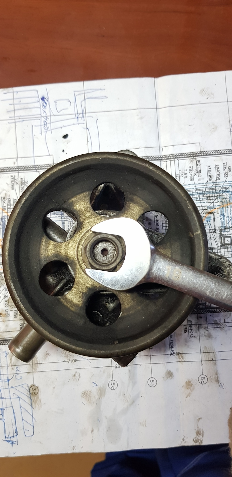 Замена прокладки клапанной крышки на Шевроле Авео 1.5 (Chevrolet Aveo ...