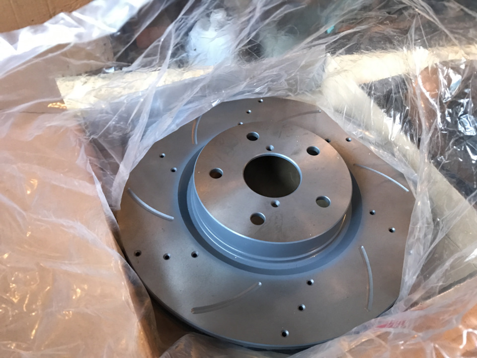Передние тормозные диски G-Brake GFR-21782L/R, ограничители дверей ...