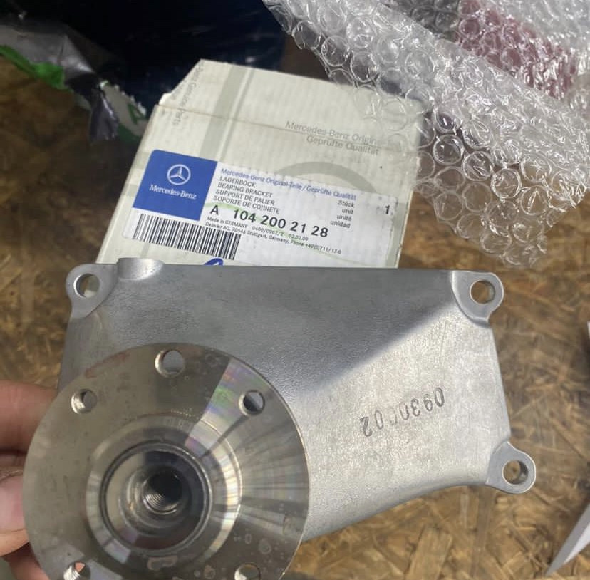 Приобретение кронштейна вязкомуфты Mercedes-Benz W140 — Mercedes-Benz S ...