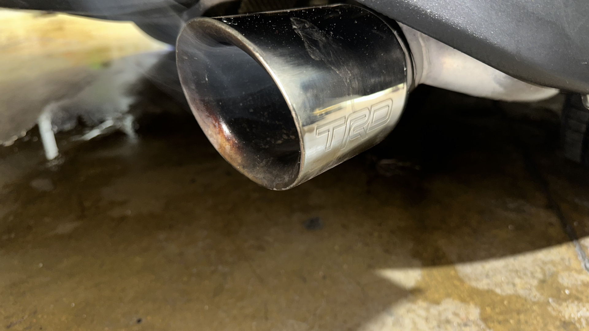 Выхлоп TRD — Toyota Camry (XV70), 3,5 л, 2019 года | тюнинг | DRIVE2