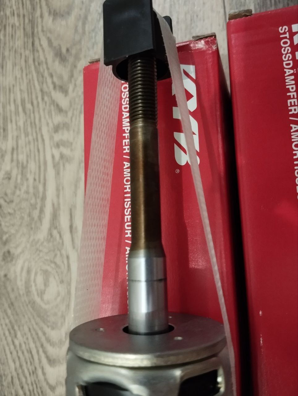 Замена амортизаторов + ревизия передних тормозов — Honda Vezel (1G), 1 ...