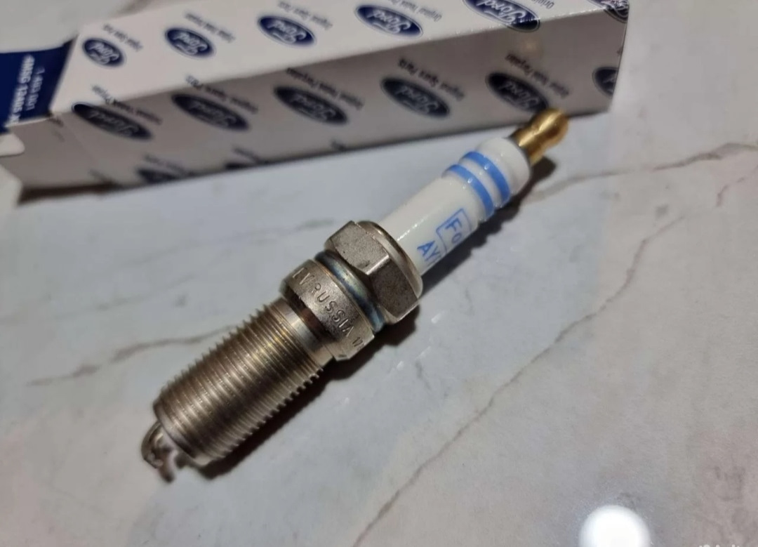 #Помогите выбрать свечи — Ford Focus Hatchback III, 1,6 л, 2012 года ...