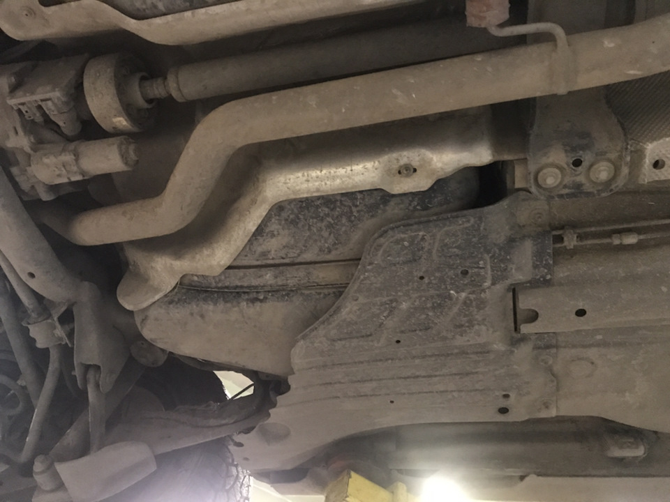 Установка защиты Картера 😎 — Volvo XC60 (1G), 2,5 л, 2015 года ...