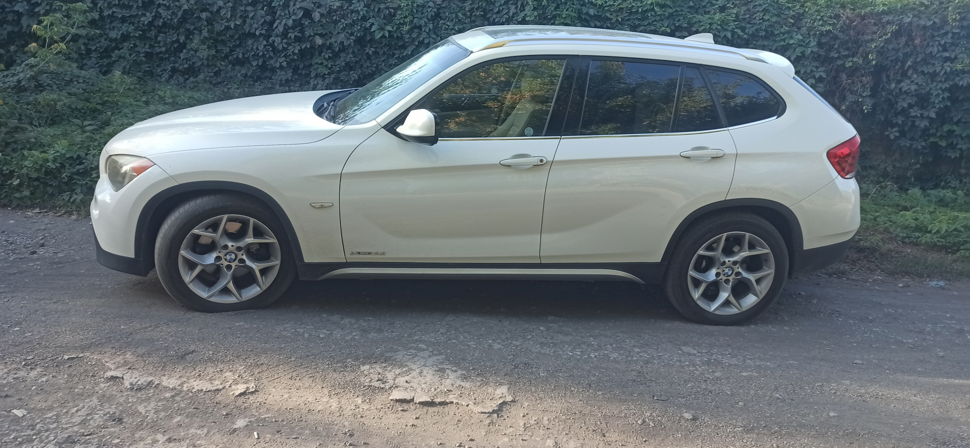 Тизер к переобувке — BMW X1 (E84), 2 л, 2011 года | покупка машины | DRIVE2