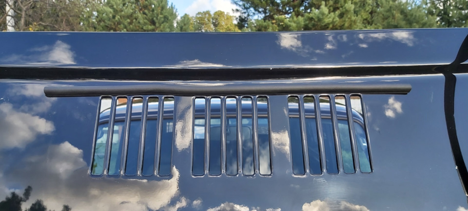 Правильно устанавливаем накладку на воздухозаборник капота — Lada 4x4 ...