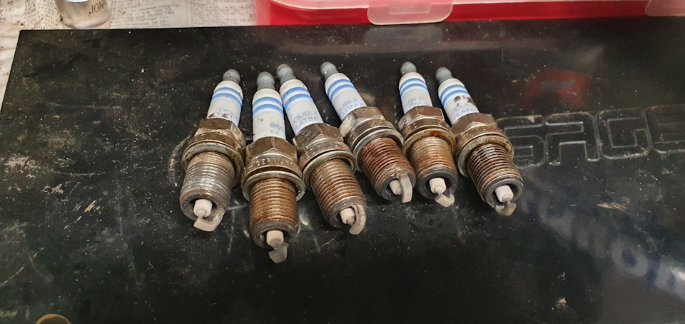 Замена наконечника катушки, эндоскопия ДВС, замер аккумулятора, замер ...