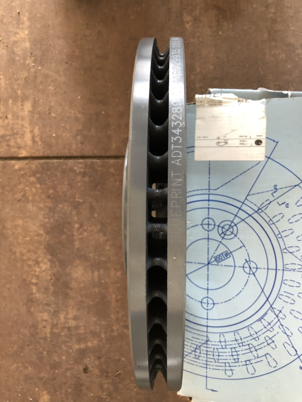 Замена передних и задних тормозных дисков, колодок с профилактикой ...