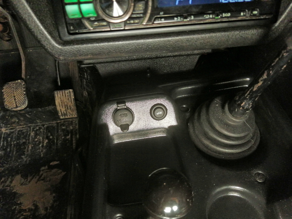 Электропривод замка багажника — Lada 4x4 3D, 1,7 л, 2002 года ...