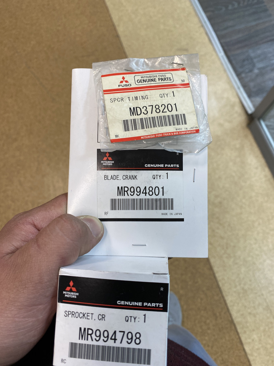 Обороты. Замена шестерни коленвала — Mitsubishi Lancer IX, 1,6 л, 2006 ...