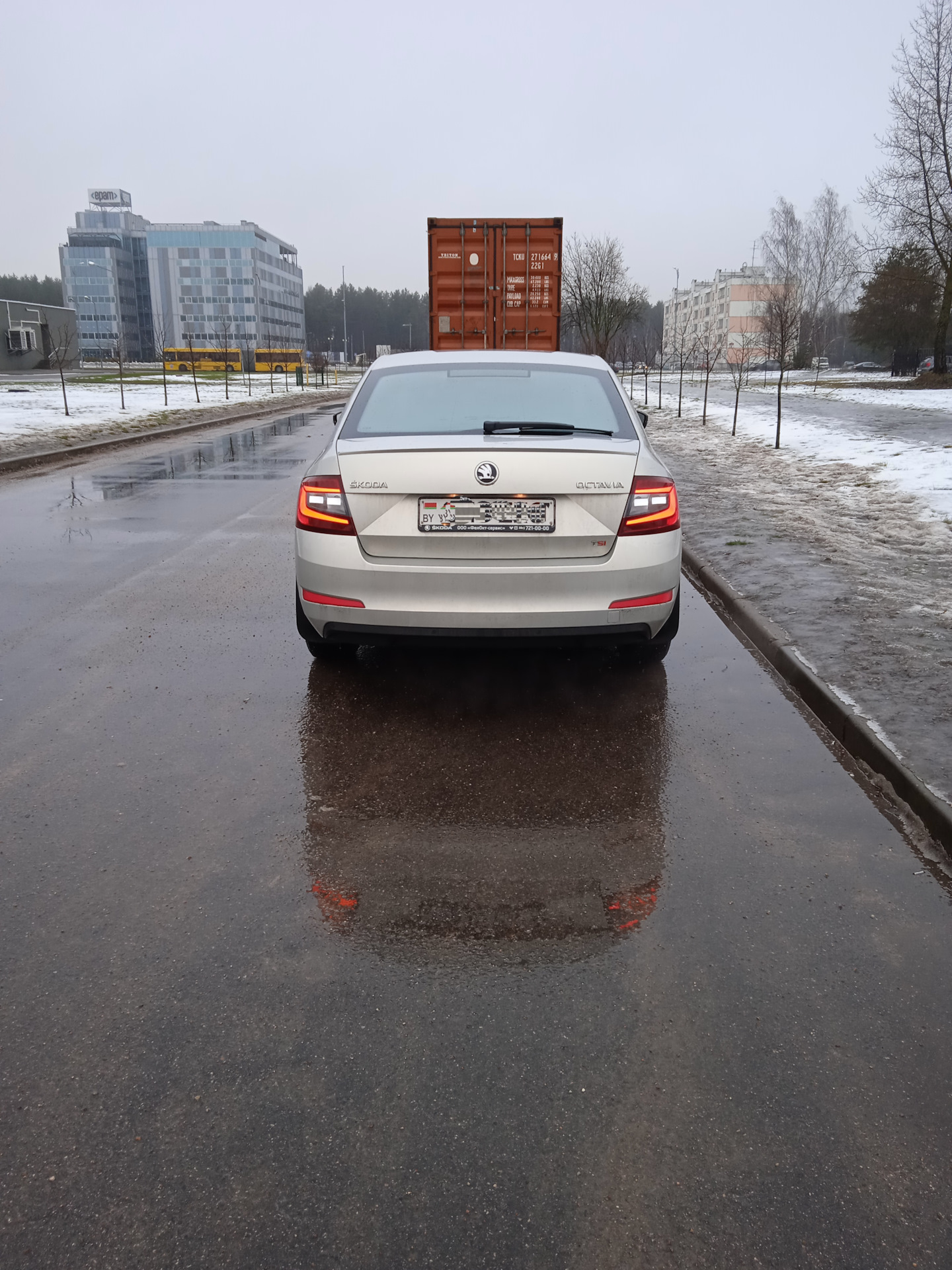 Фул лед задние фонари вместо галогеновых — Skoda Octavia A7 Mk3, 1,8 л ...
