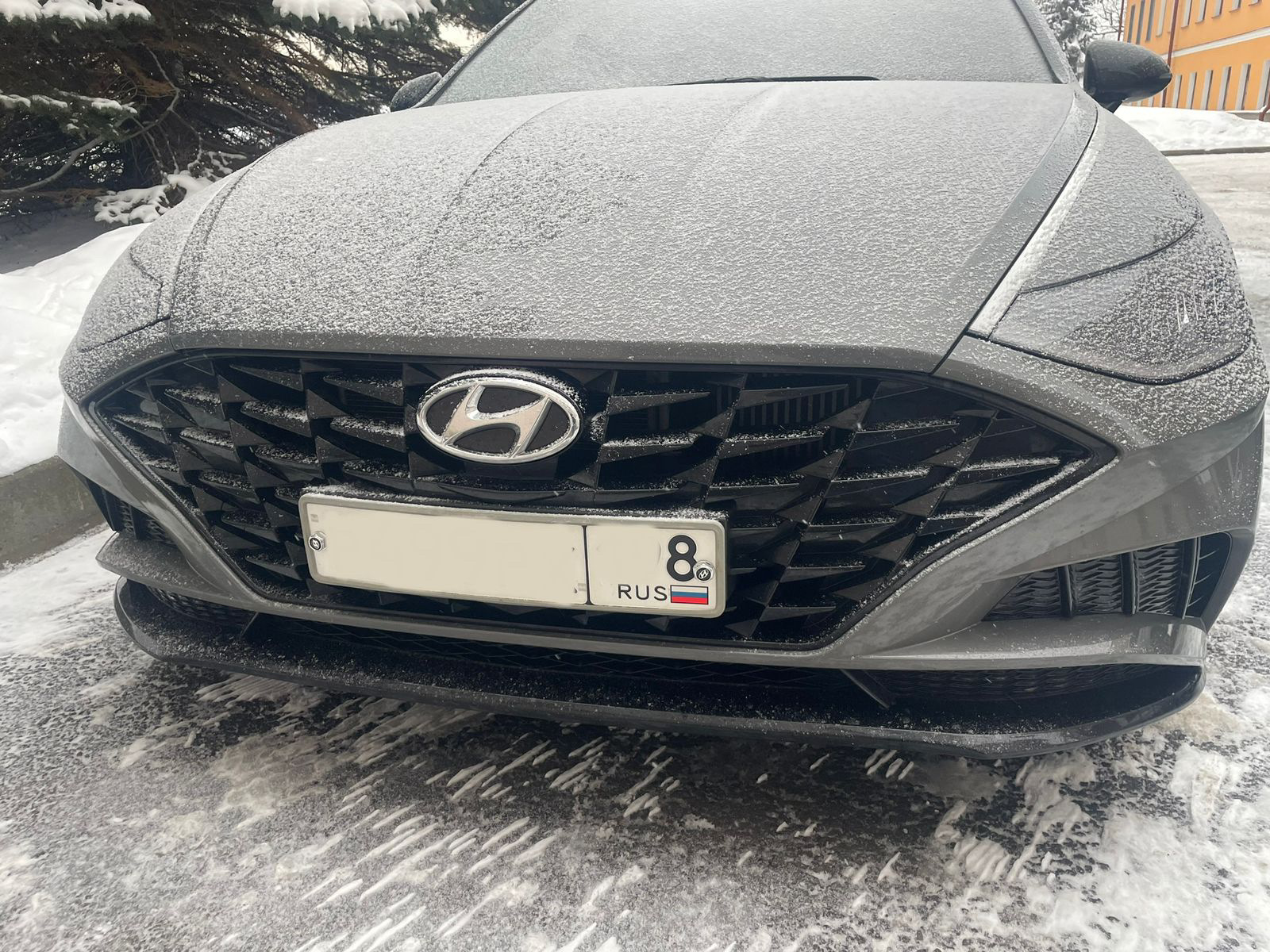 Не все рамки подходят на Корейца — Hyundai Sonata VIII (DN8), 1,6 л, 2020 года | аксессуары | DRIVE2