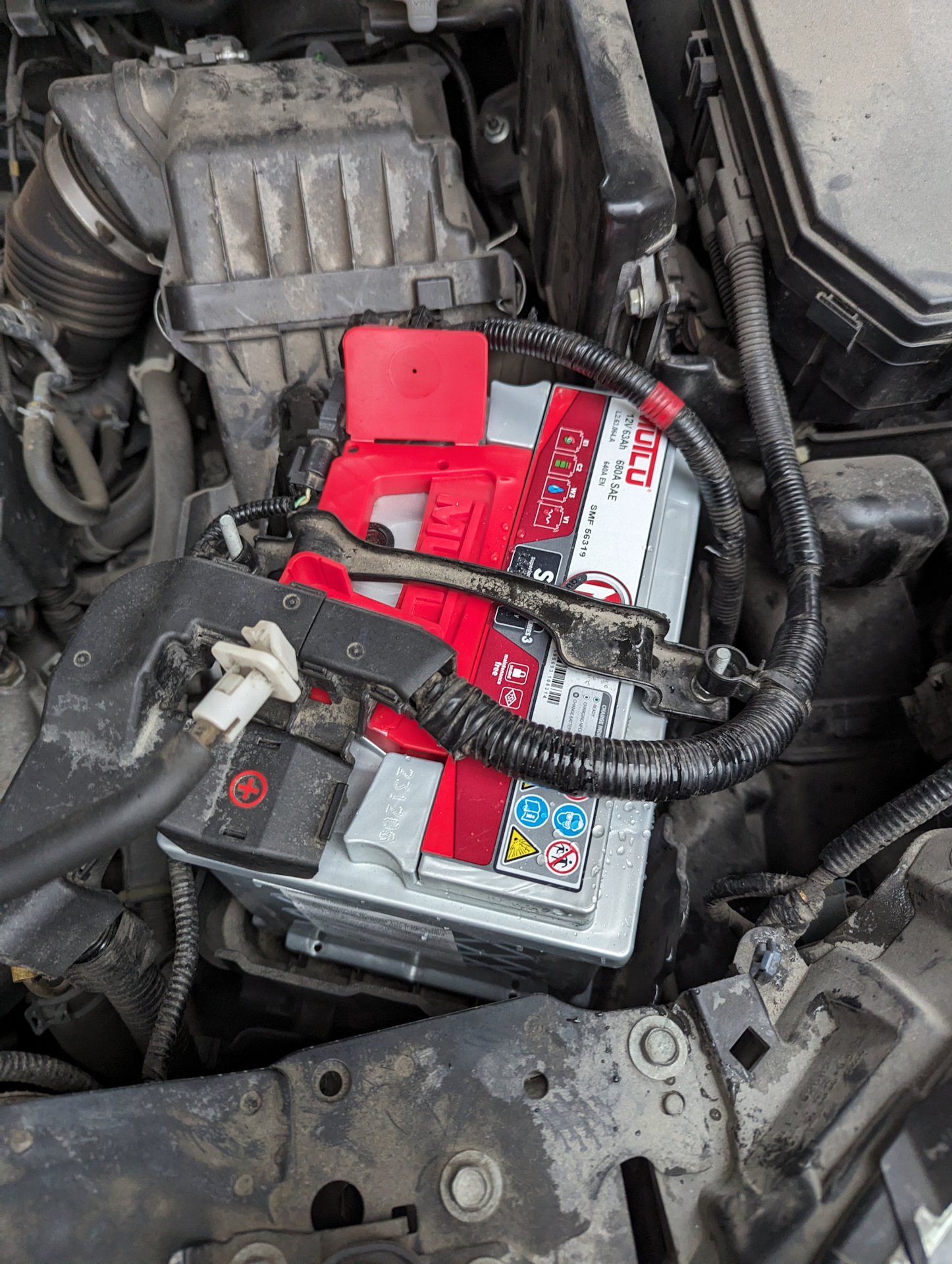 ЗАМЕНА АКУМУЛЯТОРА НА Honda CR-V (RM) 2.0 IV res — Honda CR-V (RM), 2 л, 2018 года | расходники ...