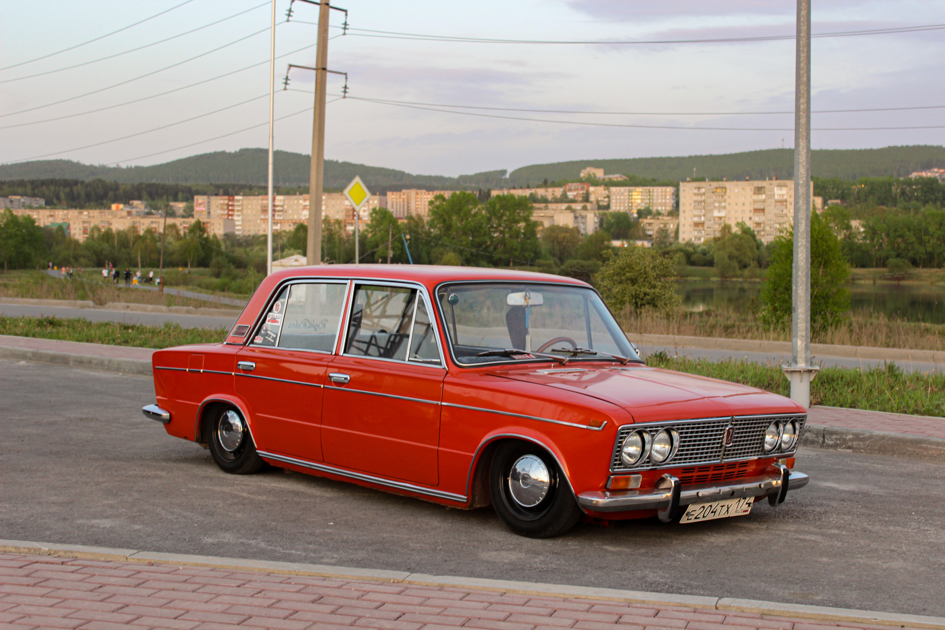 Что-то тут не так? — Lada 2103, 1,5 л, 1974 года | наблюдение | DRIVE2
