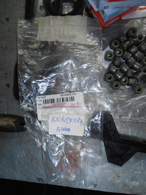 100109001B ВТУЛКА МОНТАЖНАЯ/MONT, HUELS VAG | Запчасти на DRIVE2