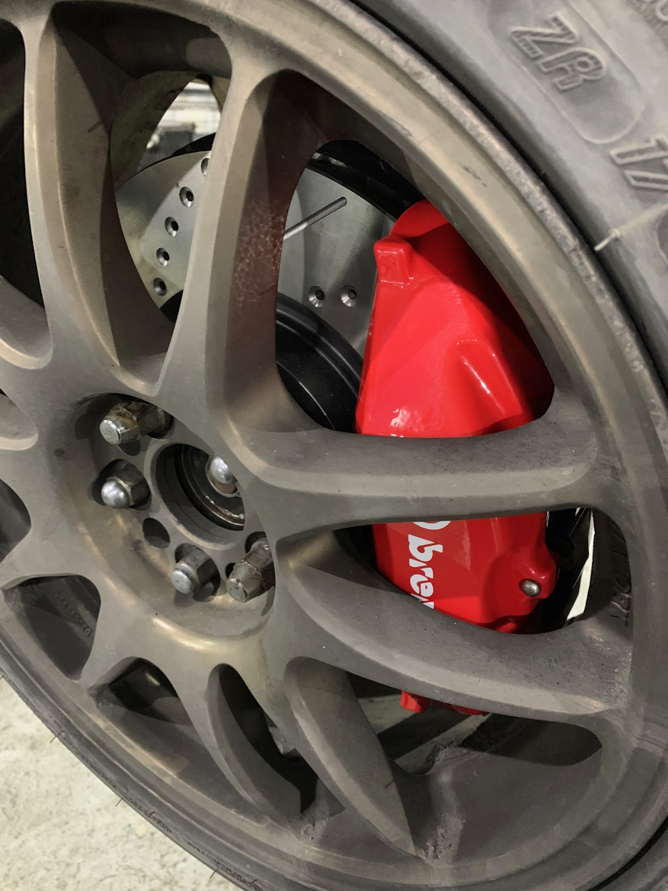 Установлены новые суппорта от Celsior ucf30/31 — Subaru Legacy (BE/BH ...