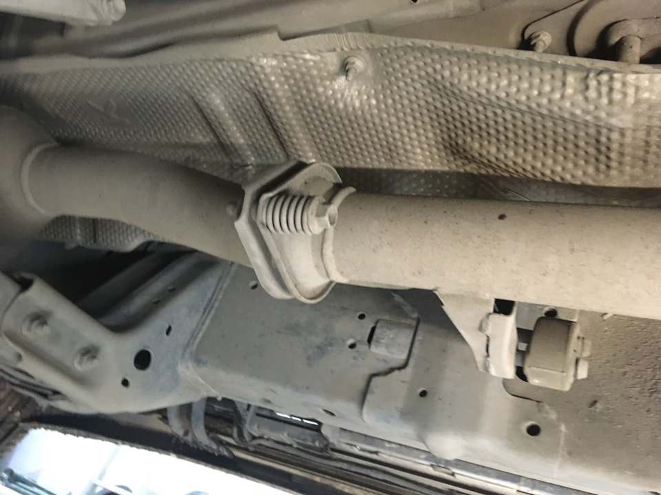 В поисках тишины, при езде. — Toyota Land Cruiser Prado 150-series, 3 л ...