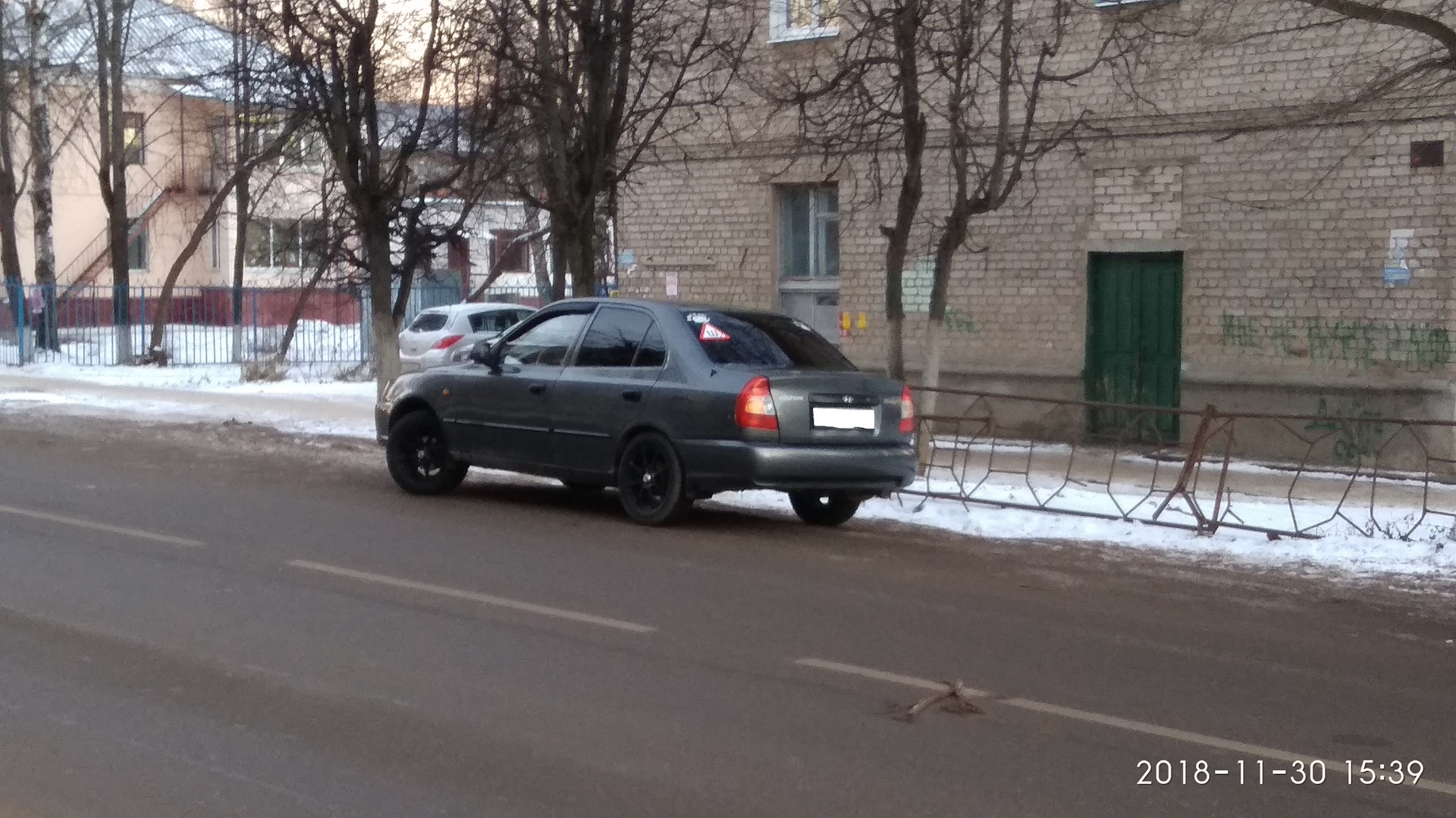 Запись 80. Как я на зиму переобулся. Hyundai Accent. Акцент. — Hyundai Accent (2G), 1,5 л, 2006 ...