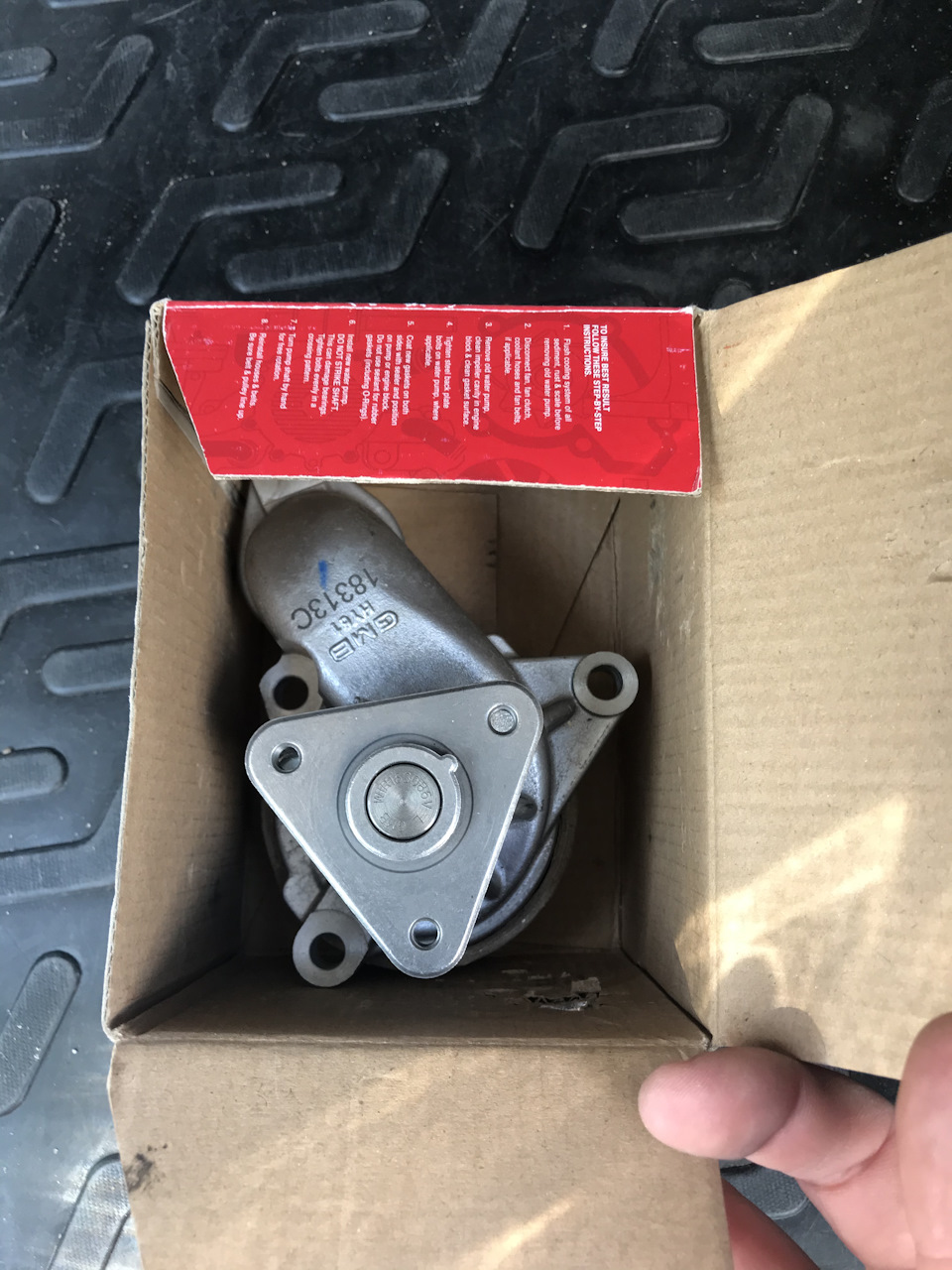 замена ремня роликов помпы — KIA Ceed SW (1G), 1,6 л, 2010 года | шины ...