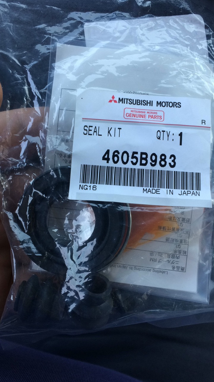 4605B983 Ремкомплект заднего тормозного суппорта Mitsubishi | Запчасти ...