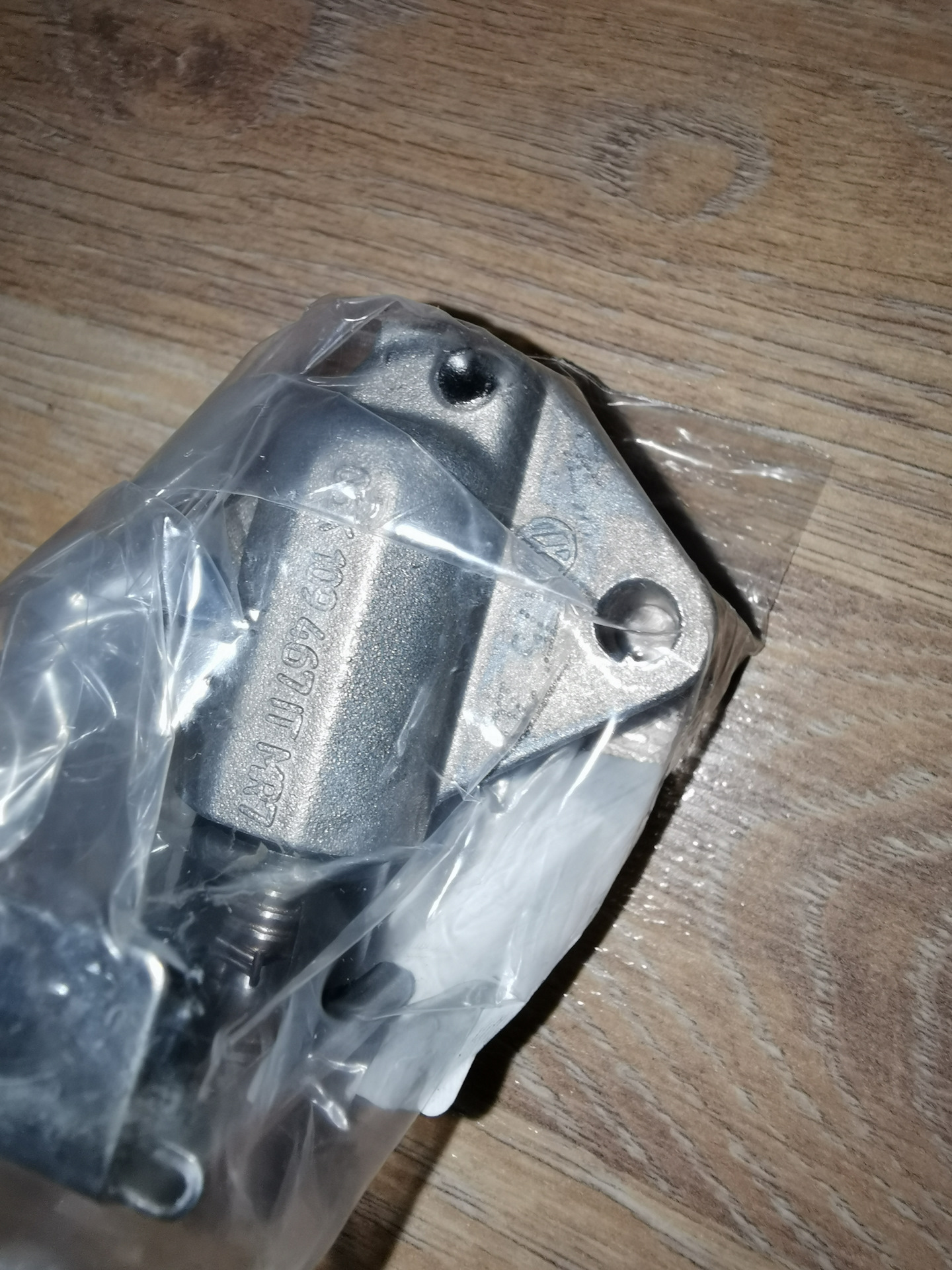 Запчасти для замены цепи грм — Skoda Yeti, 1,8 л., 2013 года | запчасти ...