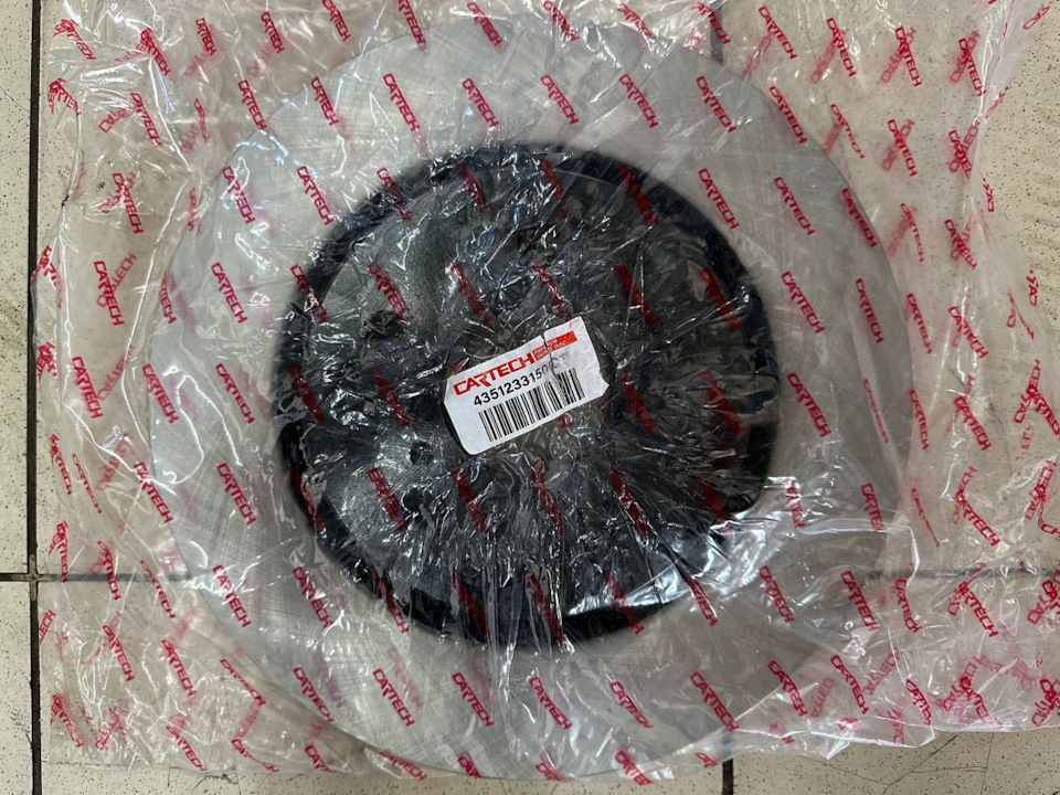 Установил тормозные диски Cartech 4351233150 CT — Toyota Camry (XV70 ...