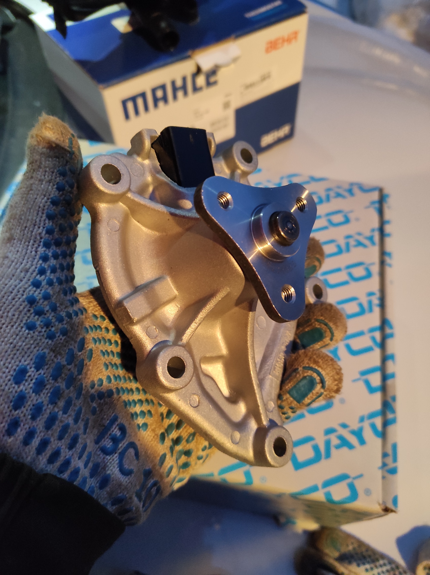 Замена термостата, помпы, роликов и обслуживание ТНВД — MINI Countryman ...